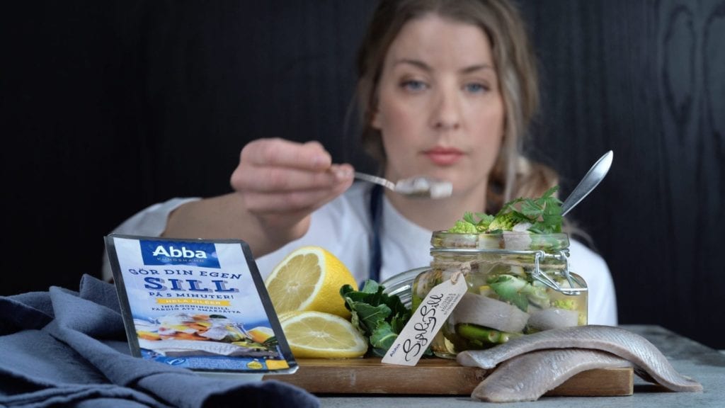 Nu är årets sill från ABBA här! | Xperhotelsandtable