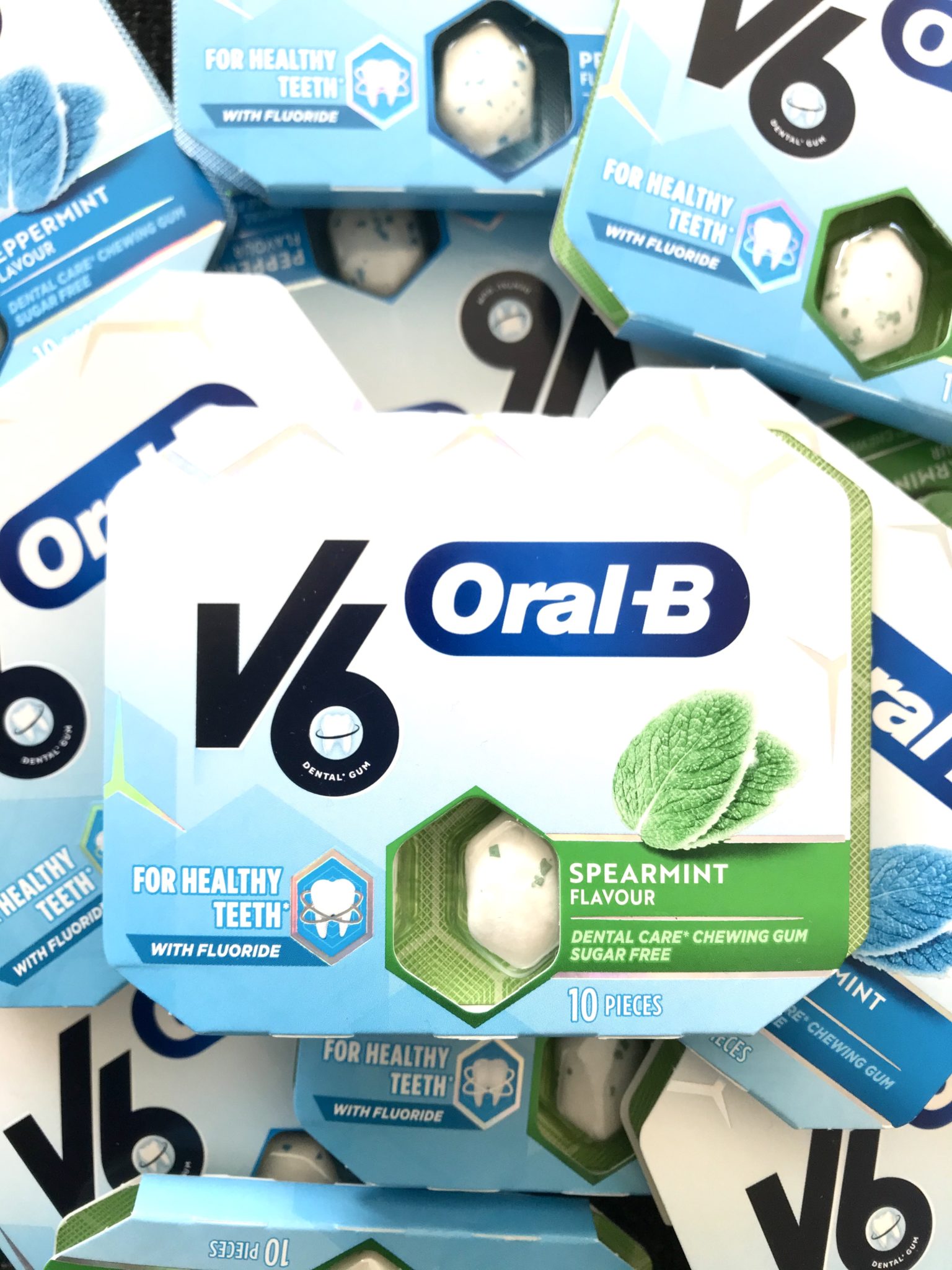 Oral-B och V6 - Nytt tuggummi | Xperhotelsandtable