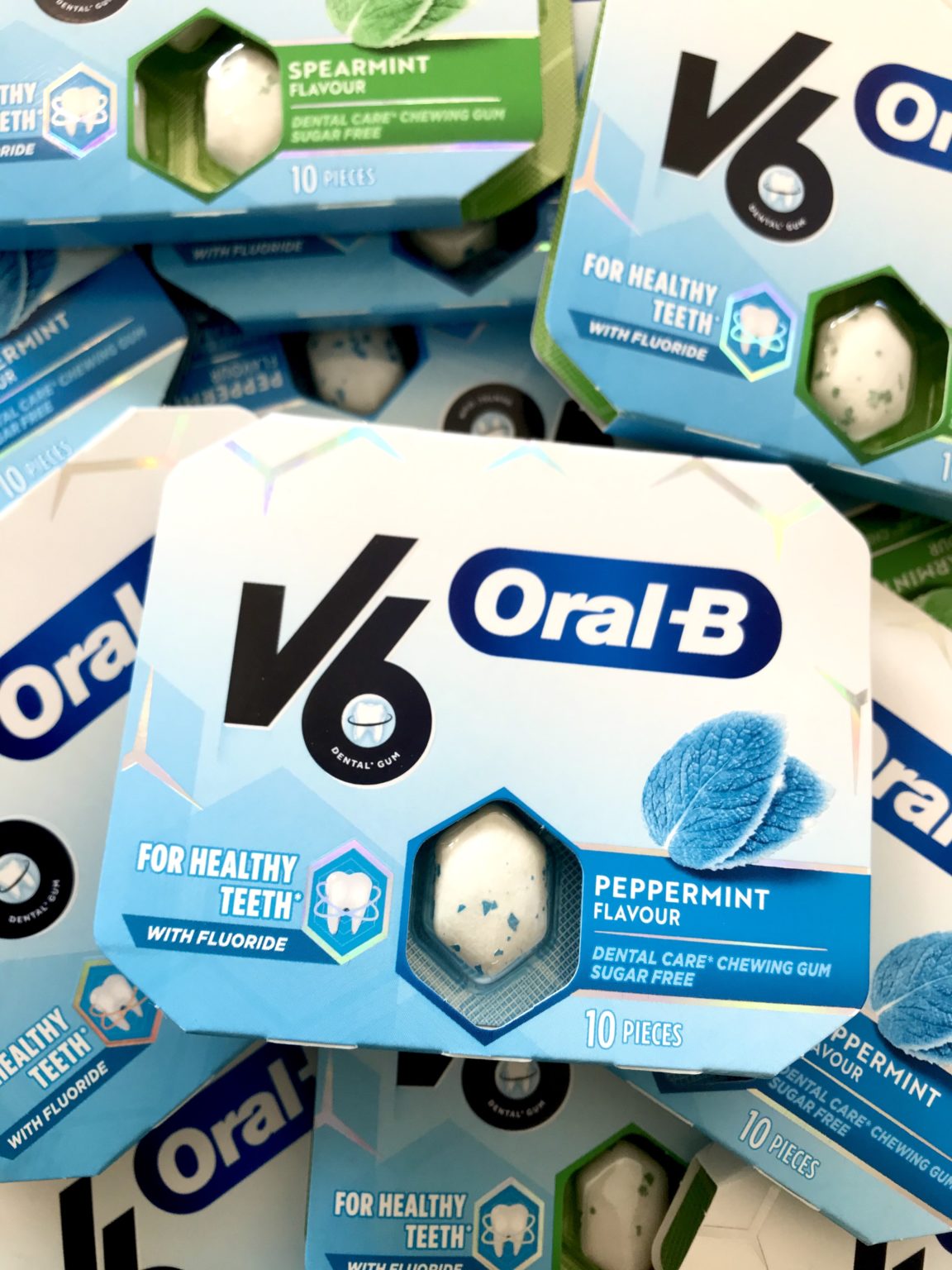 Oral-B och V6 - Nytt tuggummi | Xperhotelsandtable