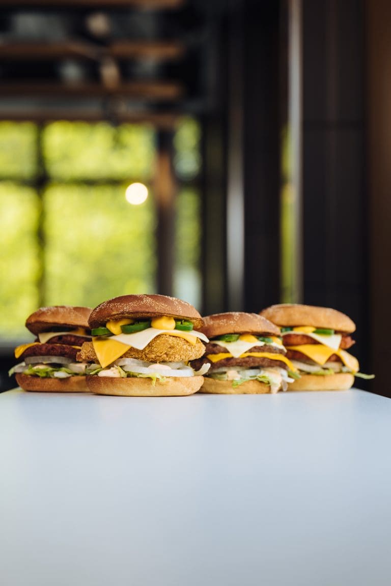 MAX lanserar nya Red Hot Chicken Nuggets | Xperhotelsandtable